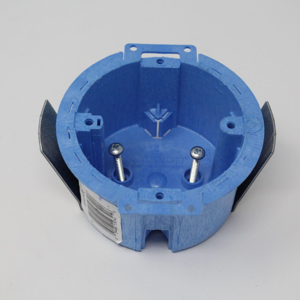 Pack of 2 Old/New Work Ceiling Electrical Outlet Box - MC General Supply