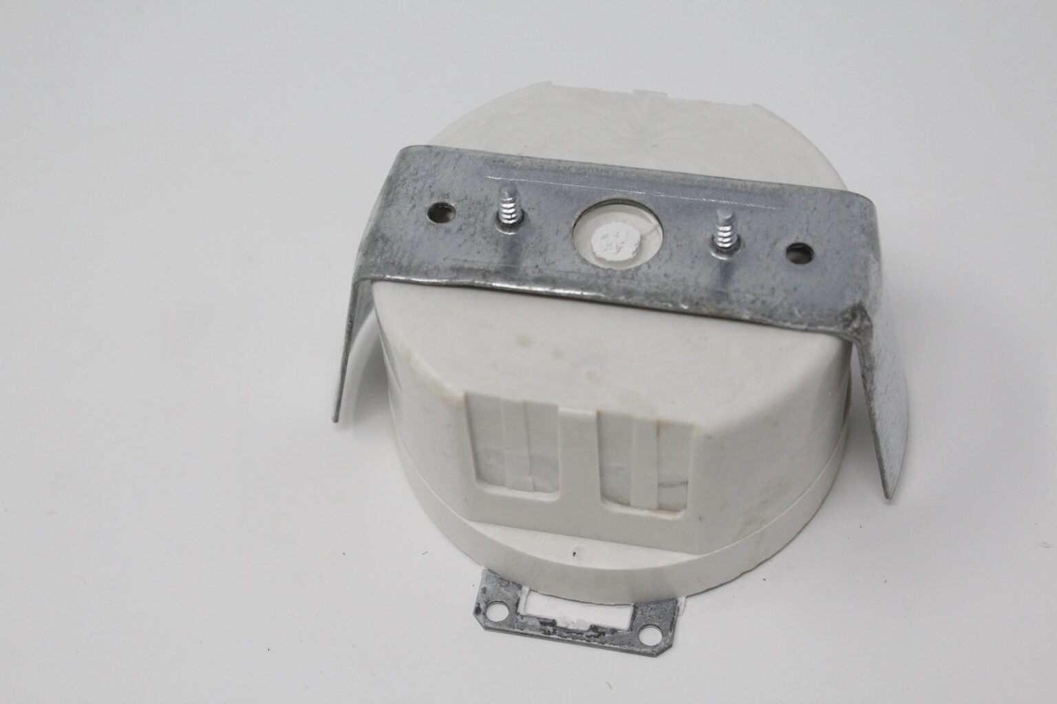Pack of 2 Old Work Round Wall Box - MC General Supply